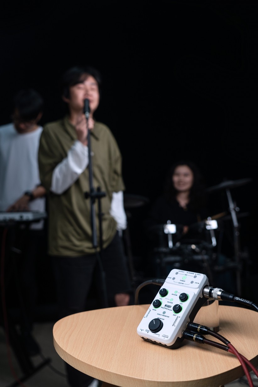 MOMIX-PRO - INTERFACE // MEZCLADOR DE AUDIO JOYO PROFESIONAL PORTATIL